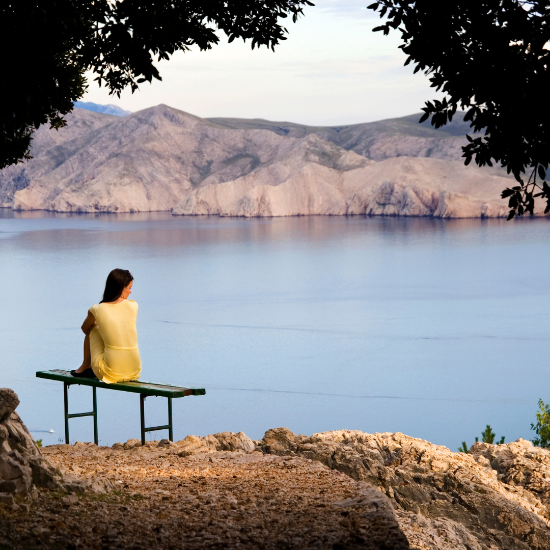 How to Break the monotony - Mehnaz Amjad Blog space.